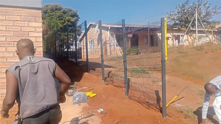 How to Install Wire Mesh Fencing on Uneven Terrain